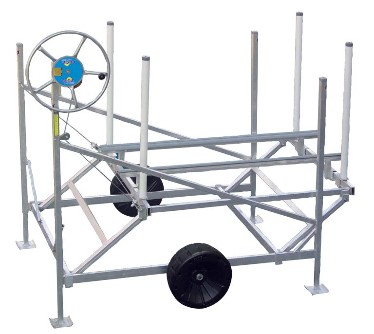 Pivot Lifts - Duluth Docks & Lifts